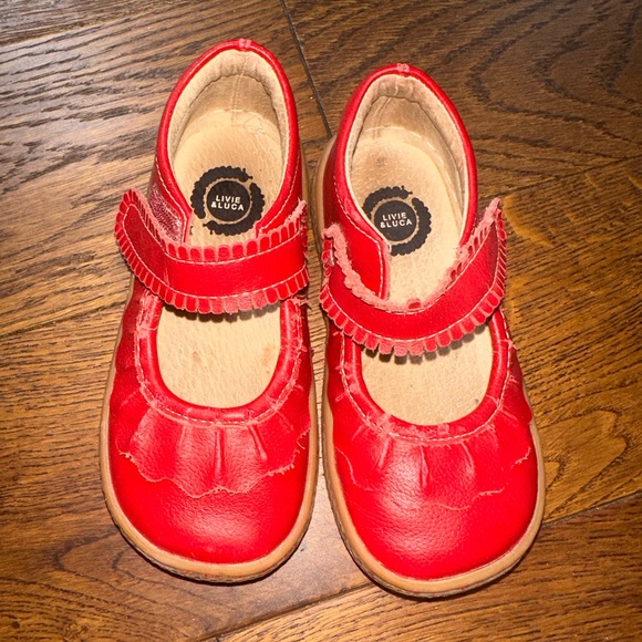 Livie & Luca | Shoes | Livie Luca Red Ruche Classic Mary Jane Size 8 ...